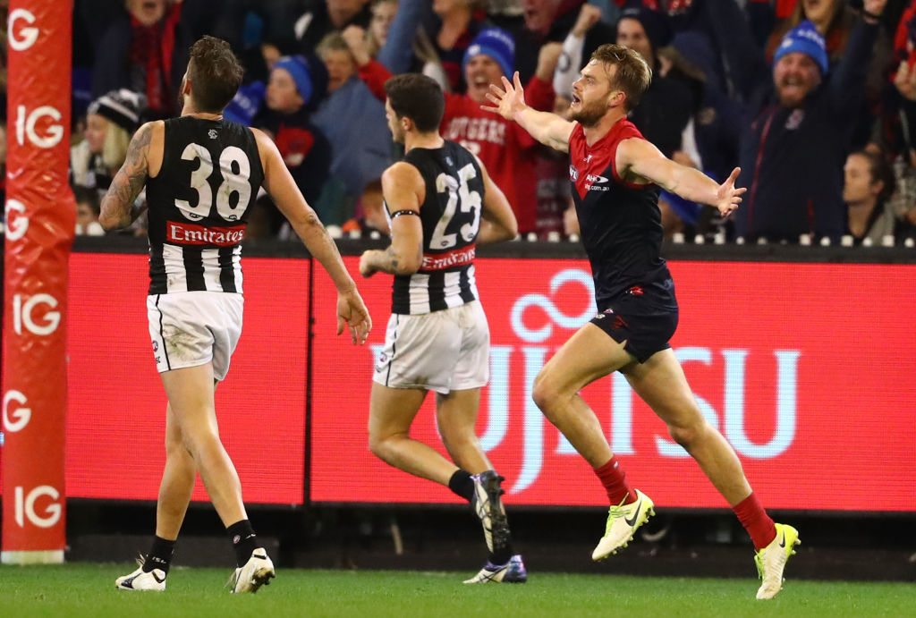 REPORTS: Watts chooses preferred club | Zero Hanger