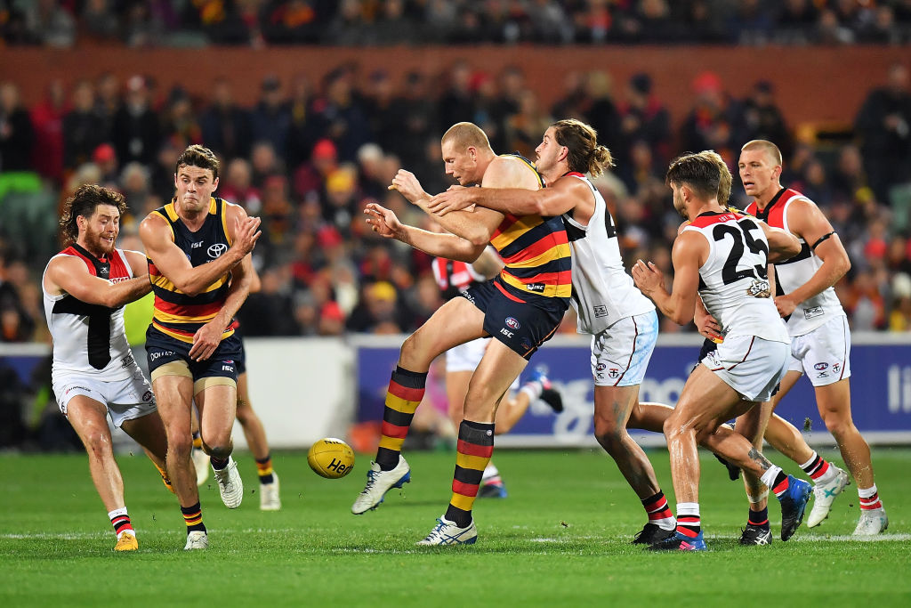 Round 3 Friday footy quiz | Zero Hanger