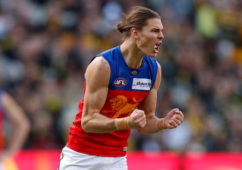 Hipwood extends with Lions | Zero Hanger